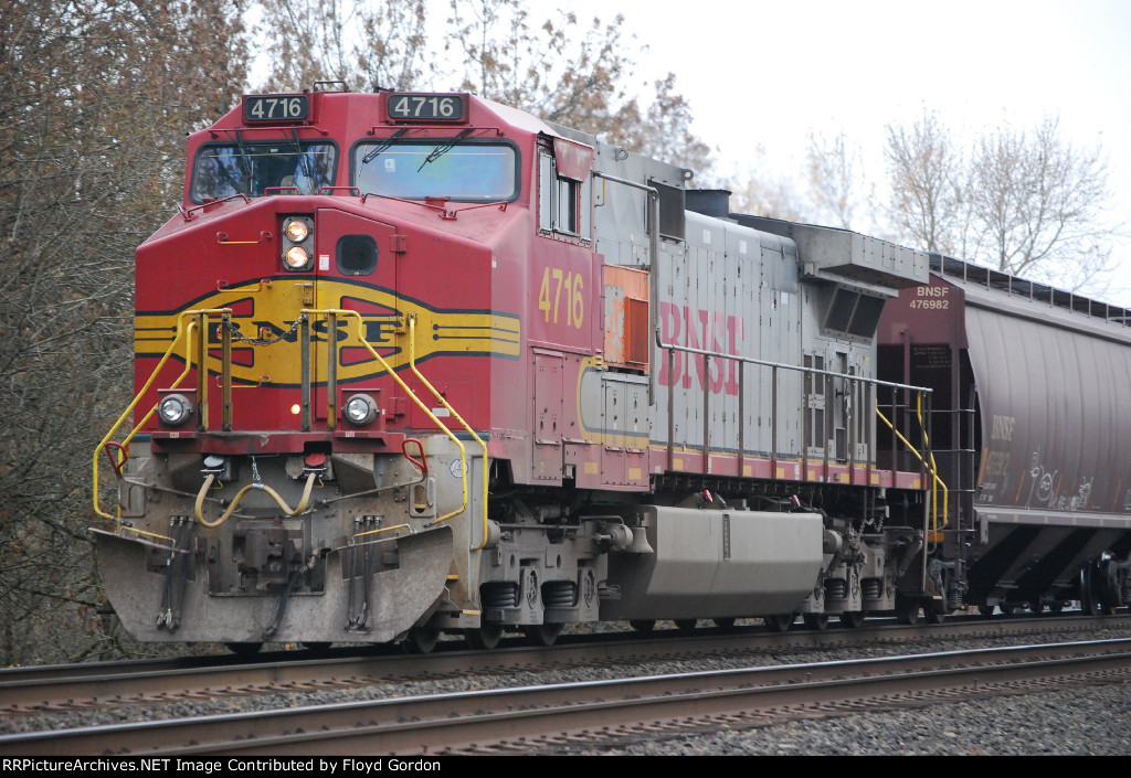 BNSF 4716, on the end of a unit grain train